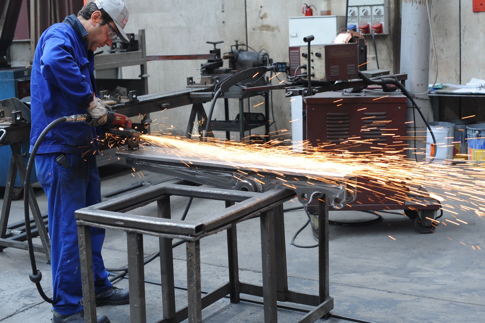 CP3850 Series - Angle Grinders - Pneumatic grinders | Chicago Pneumatic