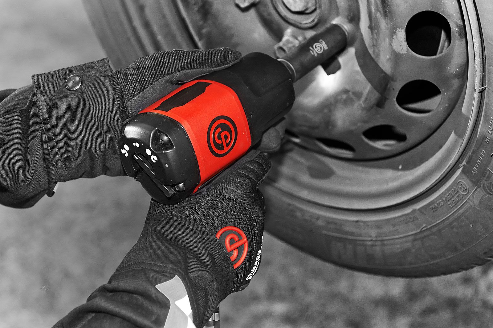 CP7748 - "Chicago Pneumatic - Impact Wrenches less / equal to 1/2 ...